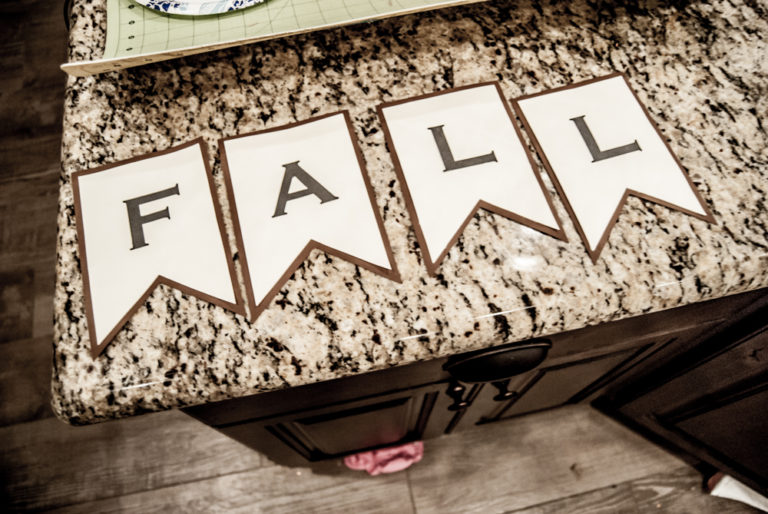 Fall Banner and Thanksgiving Decor-Free Printable Version – The ...