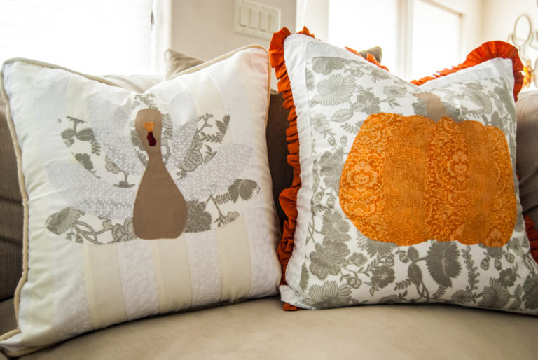 Thanksgiving Pillows-DIY Tutorial, Pumpkin and Turkey Quilt Patterns ...