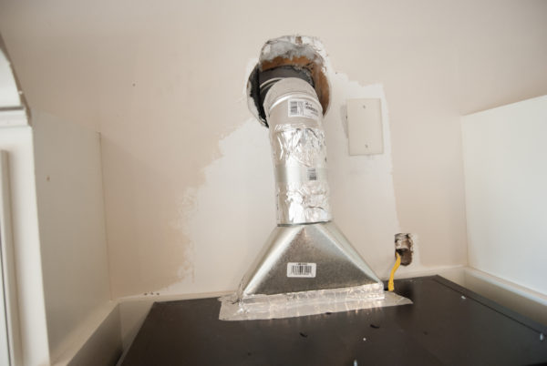 DIY Hood Vent Installation – The Everything Housewife