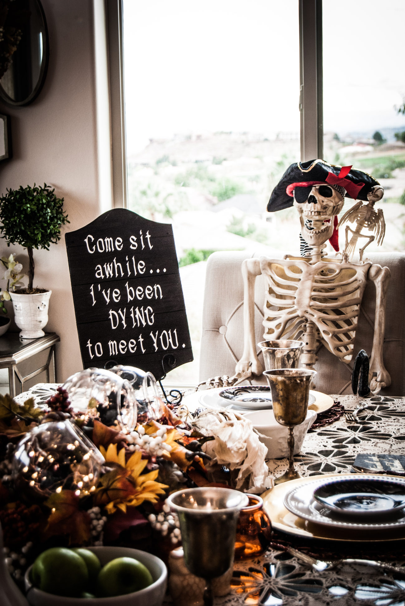 A Skeleton’s Feast – The Everything Housewife