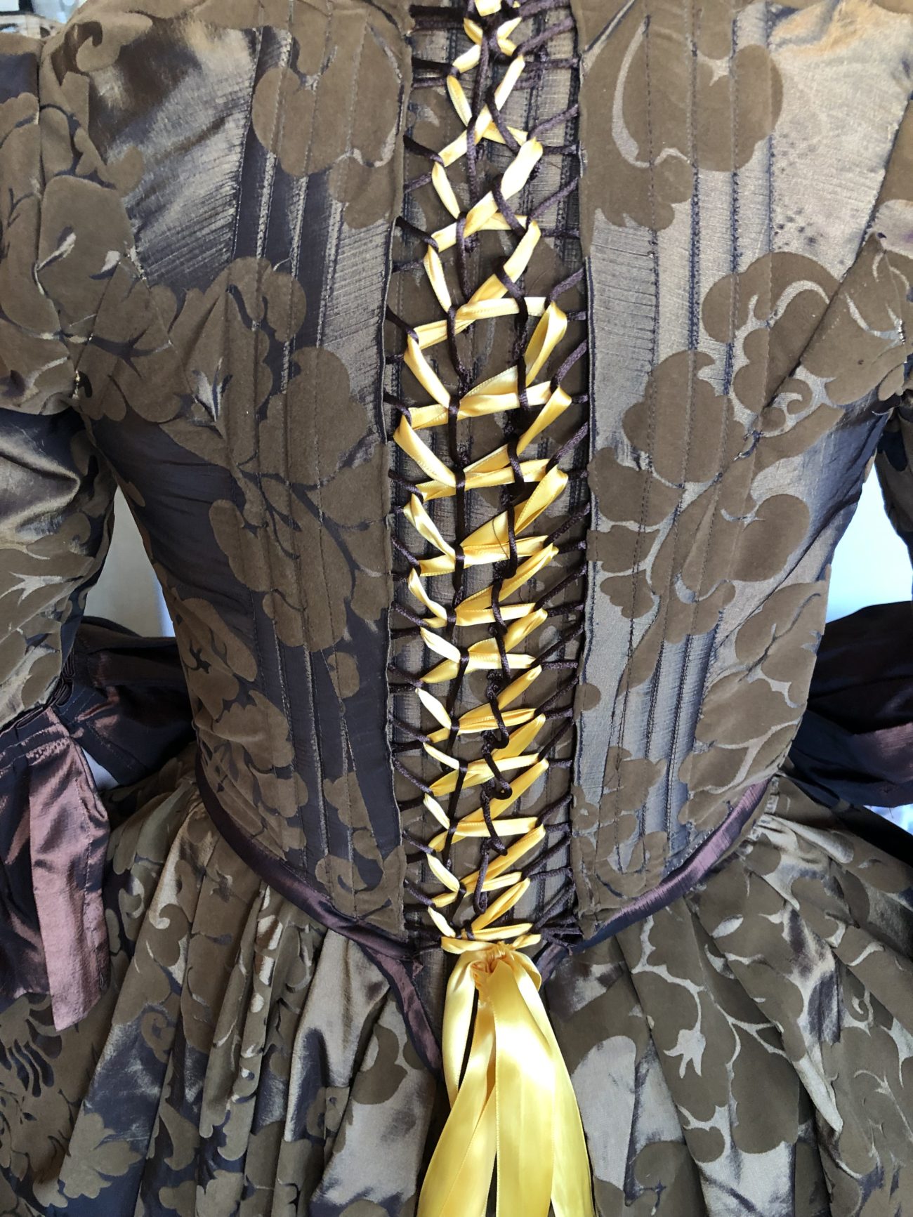 Corset Fix–Removing the Zipper and Adding a Lace Up Back – The ...