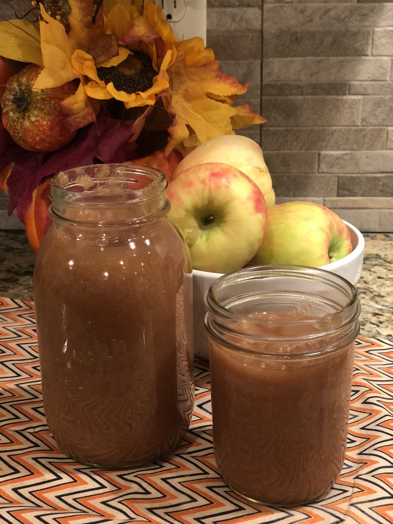 DON’T THROW OUT THOSE ROTTING APPLES – The Everything Housewife