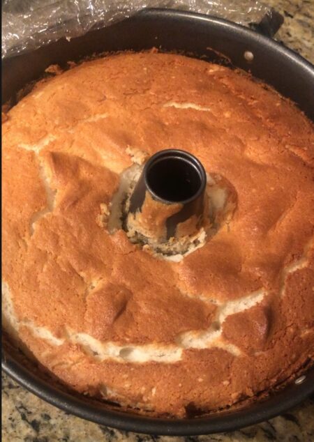 The Best ANGEL FOOD CAKE—So good we eat it plain! – The Everything ...